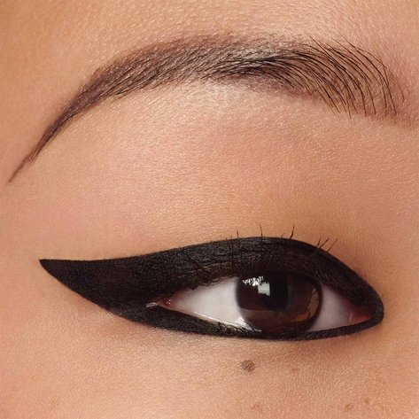 Liquid eyeliner 101 | Tips by Maybelline Master